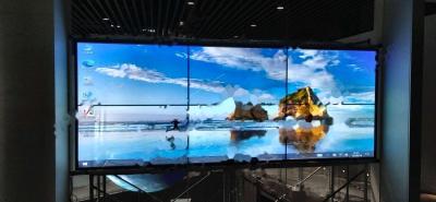 China 55-inch 2×3 transparent OLED in Beijing Science City Future Park for sale