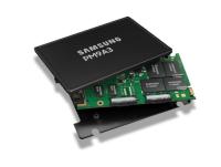 China Samsung PM9A3  NVMe PCIe SSD hard drive 15.36T U.2 with  PCIe Gen 4 x4 for sale