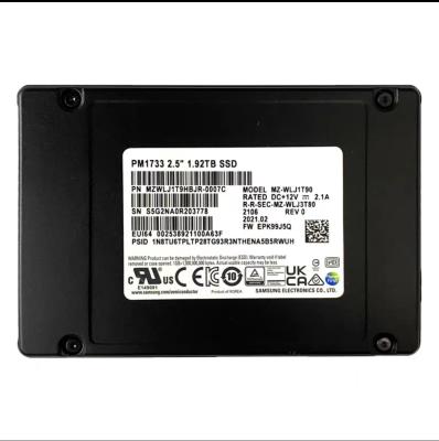 China Hard drive Samsung PM1733 1.92T U.2 for DELL version with NAND flash memory and PCIe for sale