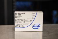 China The next generation of large and affordable  Intel SSD D5-P5316  15.36TB U.2  2.5″ 15mm for sale