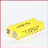China Rechargeable 18650 3.7 V Li Ion Battery 2500mah 30A Continuous Discharge for sale