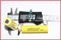 China Rechargeable 18650 3.7 V Li Ion Battery 2500mah 30A Continuous Discharge for sale