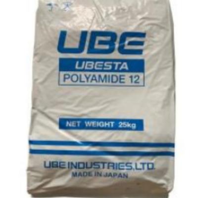 China PA12 GF30 Nylon 12 Engineering Plastic with 30% Glass Fiber, 125 MPa Tensile Strength for Automotive and Pipe Coating for sale