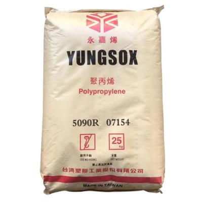China Food Grade PP 3015 Low Temperature Resistant High Rigidity Plastic Granules for Barrels Boxes for sale