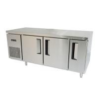 China 5 Trays Commercial Undercounter Freezer Workbench Freezer For Restaurant Bakery Shop for sale