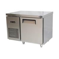 China Smart Refrigerated Workbench 3 Door Prep Fridge Pizza Prep Counter Fridge for sale