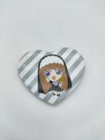 China Safty Promotional Metal Pin Badges Heart Cool Girl Pneumatic Pressure Processing for sale
