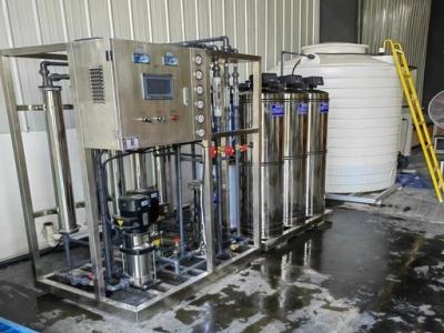 China Food Grade Reverse Osmosis System SS304 SS316L Stainless Steel PLC Automatic Control Beverage Production for sale