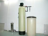 China Manual Regeneration FRP Water Softener System Corrosion-Resistant Tank Low Investment Small Workshop Application for sale