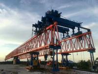 China 0 ~ 2000tons Beam Launcher Crane Segment Beam Erecting Machine 380VAC for sale