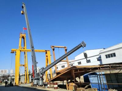 China Q235B Marine Deck Crane Fixed Boom Crane 3 - 30m Working Radius for sale
