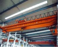 China 32 Ton QD Double Girder Hooks Overhead Lifting Crane For Warehouse Stockyard for sale