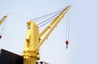 China Remote Control Knuckle Boom Marine Deck Crane 20 - 50 Ton Customized for sale