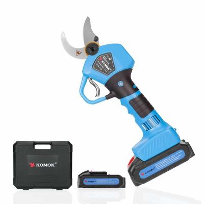 China 30mm Garden Electric Pruning Shears With 800W Motor 2pcs Batteries for sale