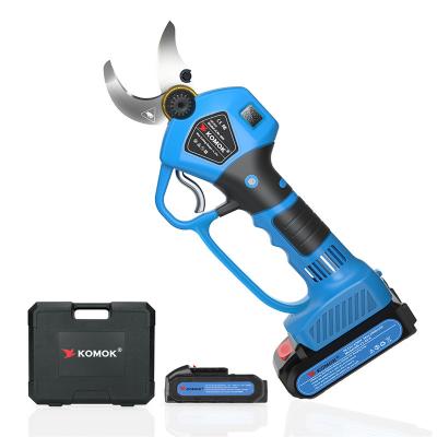 China 40mm Cordless Tree Branch Cutter , 1.57 Inch Cutting Electric Scissors For Pruning for sale