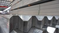 China PE PVDF HDP SMP Surface Aluminum Roofing Sheets in Various Models and Custom Colors for sale