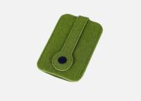 China Custom Color Compact Small Felt Bag Comfortable Handling With Pull Out Button for sale