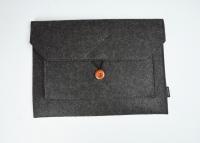 China 31.5 × 21 × 3cm Felt Laptop Bag for sale