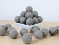 China Eco Friendly Diy 1.5cm Felt Wool Balls , Wool Felt Pom Poms for sale