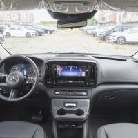China 2024 Mercedes Benz Vito 2.0T 7 Seats MPV 48V Mild Hybrid New Energy Vehicle for sale