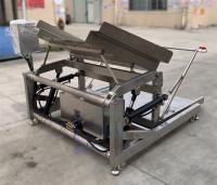 China Seafood Automatic Dumping Tank for Food Processing Plastic Bucket Lifting Platform 2.2kw Automatic Turning Tub Lifting Tank for sale
