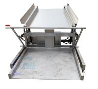 China Automatic Seafood Lifting Tank Ice Container Hoist Ice Chest Commercial Cooler Box Electric Forklift for sale