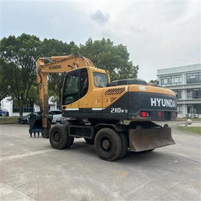 China Hyundai R210W-9T Wheel Excavator 21 Ton | 124 kW Cummins Engine | 0.51-1.34 m³ Bucket Capacity for sale