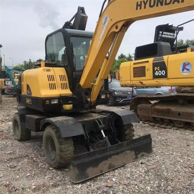 China 2021 Hyundai R60W-7 Wheel Excavator 6 Ton 42 kW with 3214 Working Hours and 0.21 m³ Bucket Capacity for sale