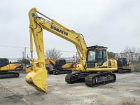 China Komatsu PC200-8 Excavator 20 Ton with Cummins Engine 110KW Power 0.8m³ Bucket Capacity for sale