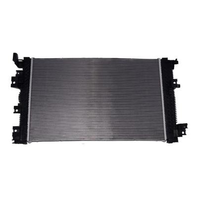China Buick ENVISION 1.5T 2.0T Auto Parts Cooling System Aluminum Radiator Water Tank 84690760 for sale