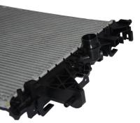 China Aluminum Radiator Water Tank for Chevrolet Cruze 1.5 and Buick Verano 1.5 Cooling Solution for sale