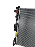 China Aluminum Radiator and Plastic Water Tank for Cadillac XT5 17-19 AT Car Cooling System for sale