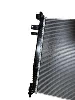 China Aluminum Radiator and Plastic Water Tank for Cadillac XT5 17-19 AT Car Cooling System for sale