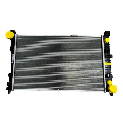 China 2002-2004 Year Auto Parts Aluminum Radiator for Mercedes-Benz W203 A209 C209 3513408 for sale
