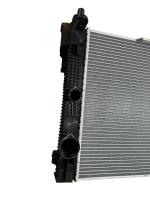 China 2045000203 OE NO. Aluminum Radiator for Mercedes-Benz C200 W204 2045000303 2045002203 for sale