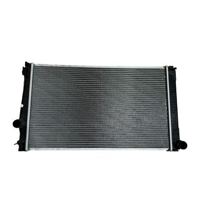 China Rav 4 2.0 2013-2019 Aluminum Radiator and Plastic Water Tank for Engine Cooling System for sale