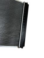 China Rav 4 2.0 2013-2019 Aluminum Radiator and Plastic Water Tank for Engine Cooling System for sale