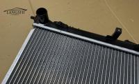 China Cooling System for DONGFENG KIA FORTE MT Aluminum Radiator and Plastic Water Tank for sale