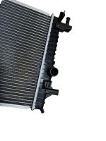 China 10122633 Auto Spare Parts Aluminum Radiator for MG 6 and ROEWE RX5 Car Cooling System for sale