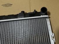 China 2531008000 Aluminum Radiator and Plastic Water Tank for Hyundai ELANTRA MT Car Engine for sale
