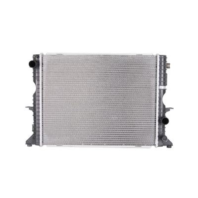China Aluminum Radiator and Plastic Water Tank for Land Rover DEFENDER Station Wagon L316 for sale