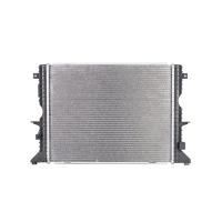 China Aluminum Radiator and Plastic Water Tank for Land Rover DEFENDER Station Wagon L316 for sale
