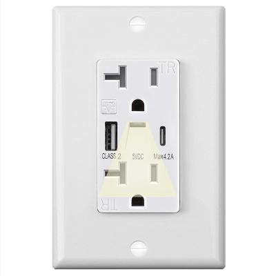 China Warm White Night Light USB Outlet 20A 125V 60Hz 5V 4.2A Outlet With Night Light And USB for sale