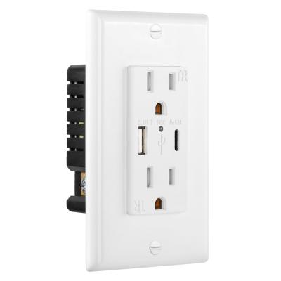 China 120V USB Wall Outlet White Tamper Resistant Receptacles USB And Type C for sale