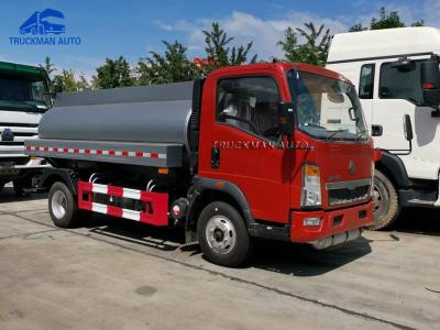 China 6000 Liter HOWO Light Oil Tanker Truck 7.50R16 116HP Fuel Delivery for sale