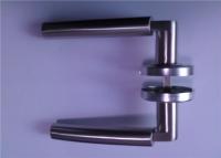 China Casting Solid Stainless Steel Door Handles Metal Door Security Door Handle for sale