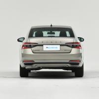 China Skoda Superb 2023 TSI330 DSG Sedan 4 Doors 5 Seats 2.0T 186HP Max 210kmH Golden for sale