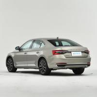 China Skoda Superb 2023 TSI330 DSG Sedan 4 Doors 5 Seats 2.0T 186HP Max 210kmH Golden for sale