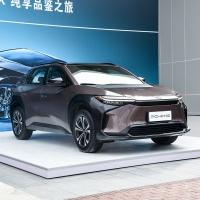China Toyota BZ4X Long Range Pro 615KM Electric SUV AWD 4X4 66.7kWh for sale
