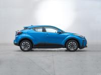 China Toyota CH-R Electric SUV 54.3 kWh 400 km Range Left Hand Drive Made in China for sale